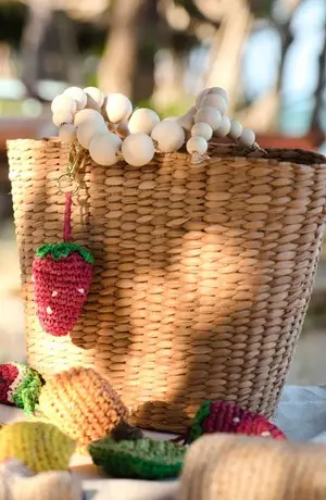 Likhâ Strawberry Raffia Bag Charm