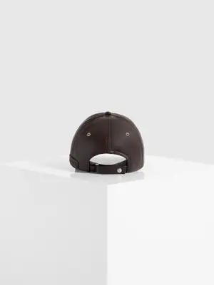 Manière De Voir Vegan Leather Cap