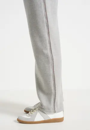Manière De Voir Marcel Whipstitch Regular Jogger - Light Grey