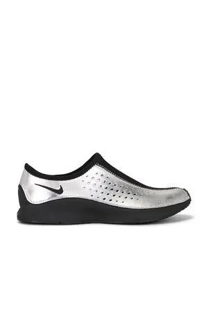 Nike Air Superfly Slip-on Sneakers