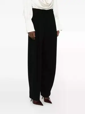 Andamane Pleated Trousers - Black