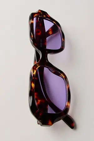 Free People Alta Square Sunglasses Tort/grape Soda