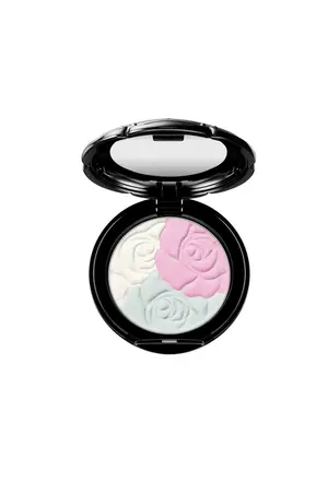 Anna Sui Rose Face Color Innocent Bouquet 01