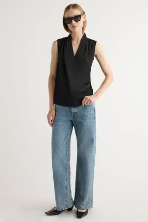 Modern Citizen Jae V-neck Sleeveless Blouse