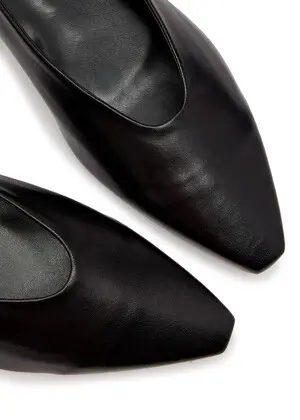 AeydĒ Betty Leather Ballet Flats - Black