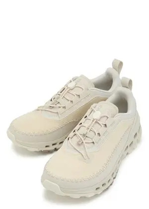 On Cloudaway Panelled Mesh Sneakers - Cream