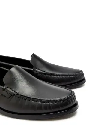 AeydĒ Arthur Leather Loafers - Black