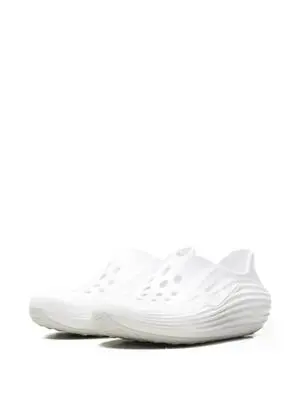 Nike Reactx Rejuven8 Sneakers