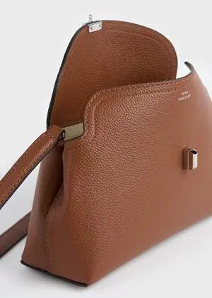 TOTEME T-lock Grained-leather Clutch - Sienna
