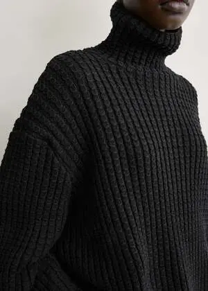 TOTEME Whipstitch Knit Top - Black