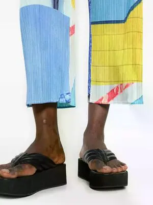 Issey Miyake Pleated Geometric Trousers - Blue