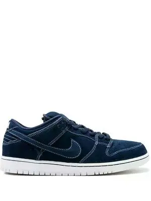 Nike Round Toe Sneakers For Women