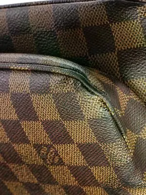 LOUIS VUITTON Hoxton Handbag Damier Gm Crossbody Bag - Brown