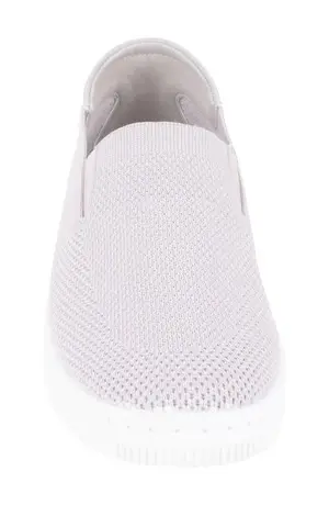 Tahari Appollonia Slip-on Platform Sneaker