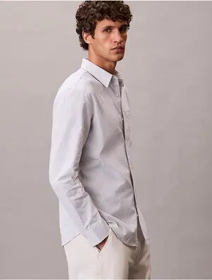 Calvin Klein Stripe Seersucker Classic Button-down Shirt