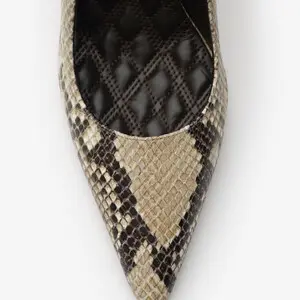 Burberry Python-print Leather Dame High Pumps