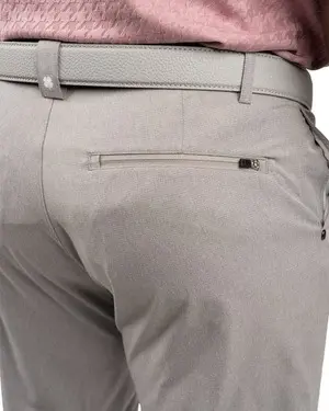 BLACK CLOVER Prime 8" Textured Stretch Twill Shorts - Grey