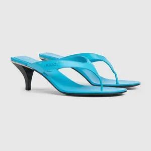 Gucci Vittoria Thong Leather Sandals