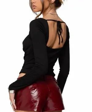 EDIKTED Oaklyn Layered Bra Cowl Neck Top