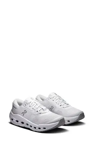 On Cloudrunner 3 Running Shoe - Frost/glacier