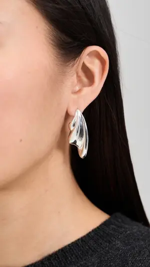 OTIUMBERG Statement Wave Earrings