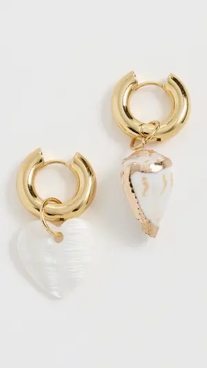 LOGAN TAY Pearl Mismatched Earrings