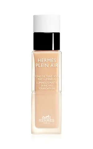 HERMÈS BEAUTY Hermès Plein Air; Luminous Matte Skincare Foundation 45c Seigle - Universal