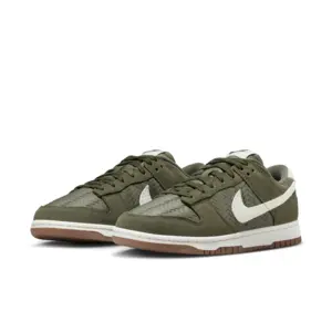 Nike Dunk Low Premium Se Sneakers