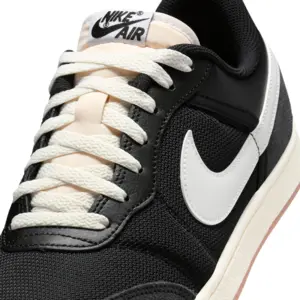 JORDAN Skyline Low Sneakers - Black