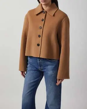 WAKAKUU Cropped Wool Coat With Classic Collar