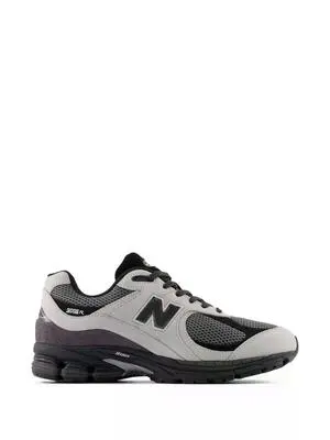 NEW BALANCE 2002r Logo-patch Sneakers