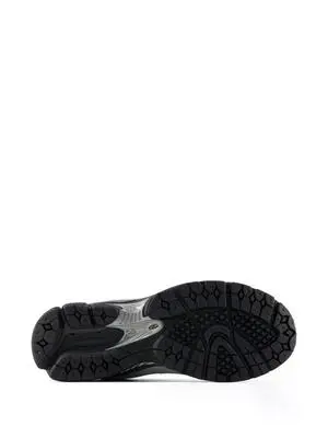 NEW BALANCE 2002r Logo-patch Sneakers
