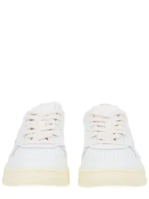 AUTRY Medalist Low Sneakers