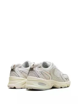 NEW BALANCE 530 Sneakers - Grey