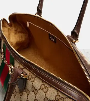 Gucci Large Gg Canvas Duffle Bag - Beige