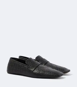 Gucci Gg Embossed Leather Loafers - Black