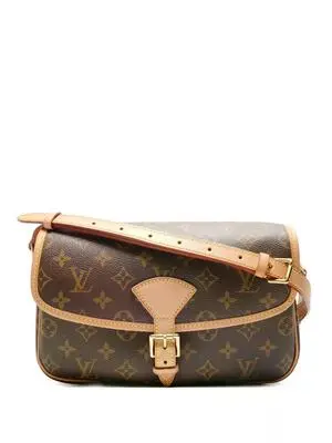 LOUIS VUITTON 2000s Sologne Shoulder Bag