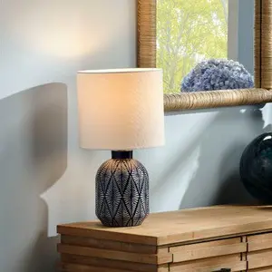 JAMIE YOUNG CO. Highland Ceramic Table Lamp With Linen Shade