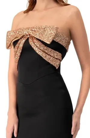 IVONNE Long Strapless Dress With Bow Detail