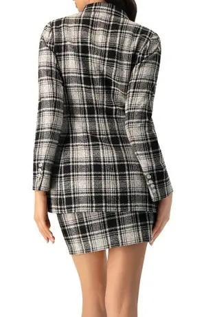 IVONNE Checkered Three-button Blazer