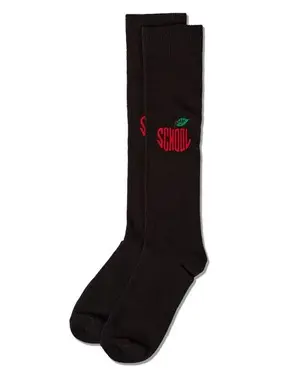 MEMOI Ribbed Knee High Sock With Apple Embroidery
