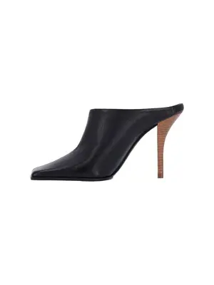 Alaïa Soft Square Pumps