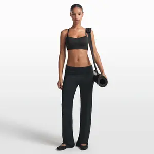 Nike Skims Matte Contour Cami Bra - Black