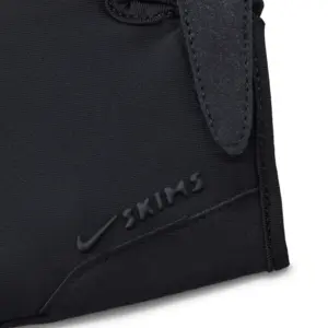 Nike Skims 2.0 Training Gloves