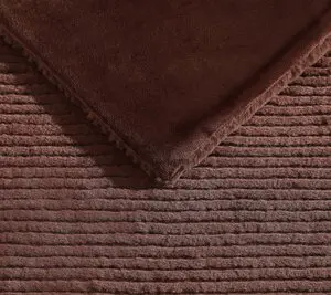 Eddie Bauer Ribbed Texture Solid Brown Fleece 5 0'x60' Throw