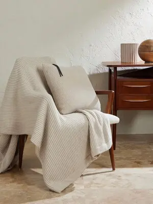 Brunello Cucinelli Ribbed Cashmere Blanket