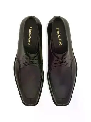FERRAGAMO Calfskin Derby Shoe With Squared Toe And Broguing - Brown