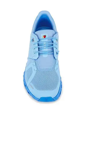 On X Sky High Farm Cloud 6 In Athletic Sneakers - Blue