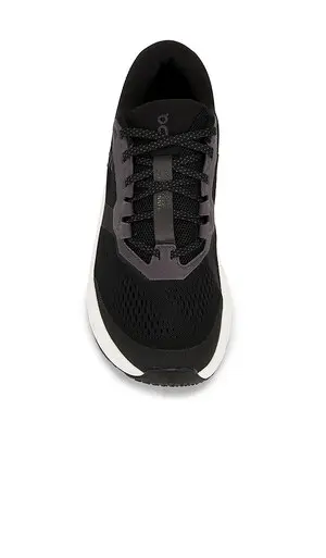 On Cloudrunner 3 Sneakers - Black