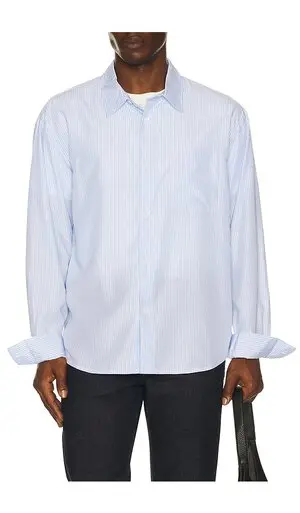 FRAME Relaxed Shirt In . Also - Blue